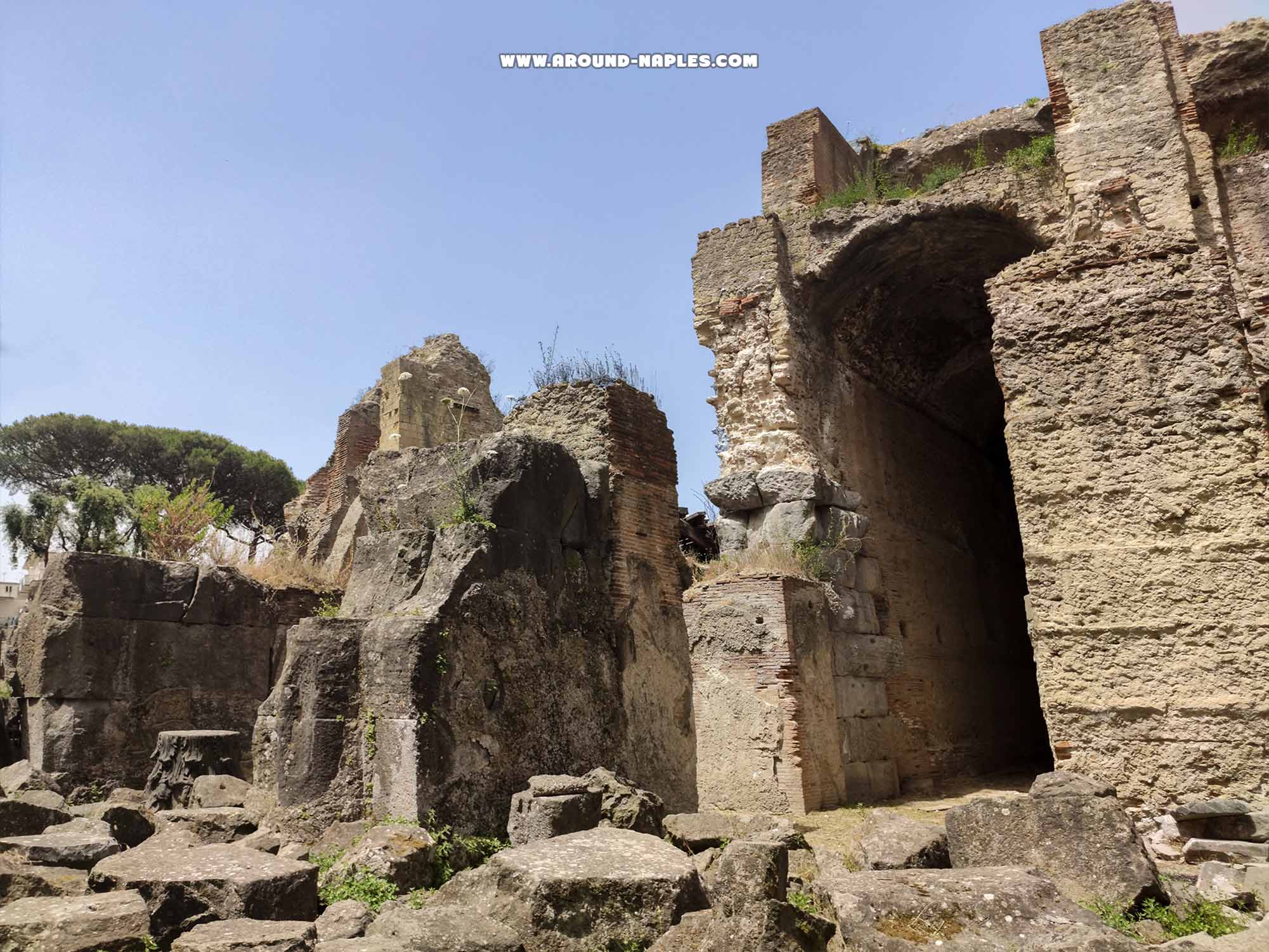 Anfiteatro di Pozzuoli | foto e storia | DintorniDiNapoli.it