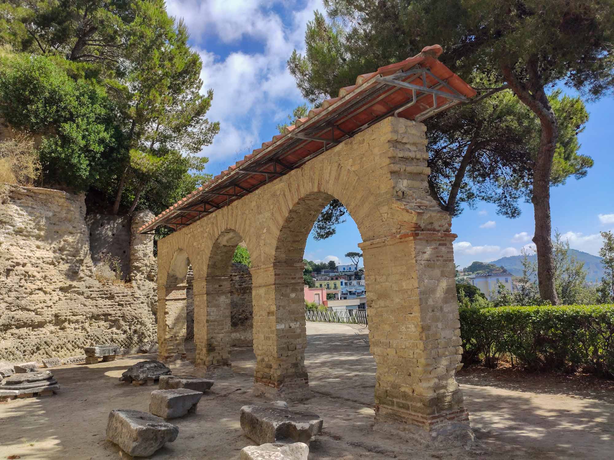 Baiae (Italy) |Archaeological Roman thermal baths |many pics