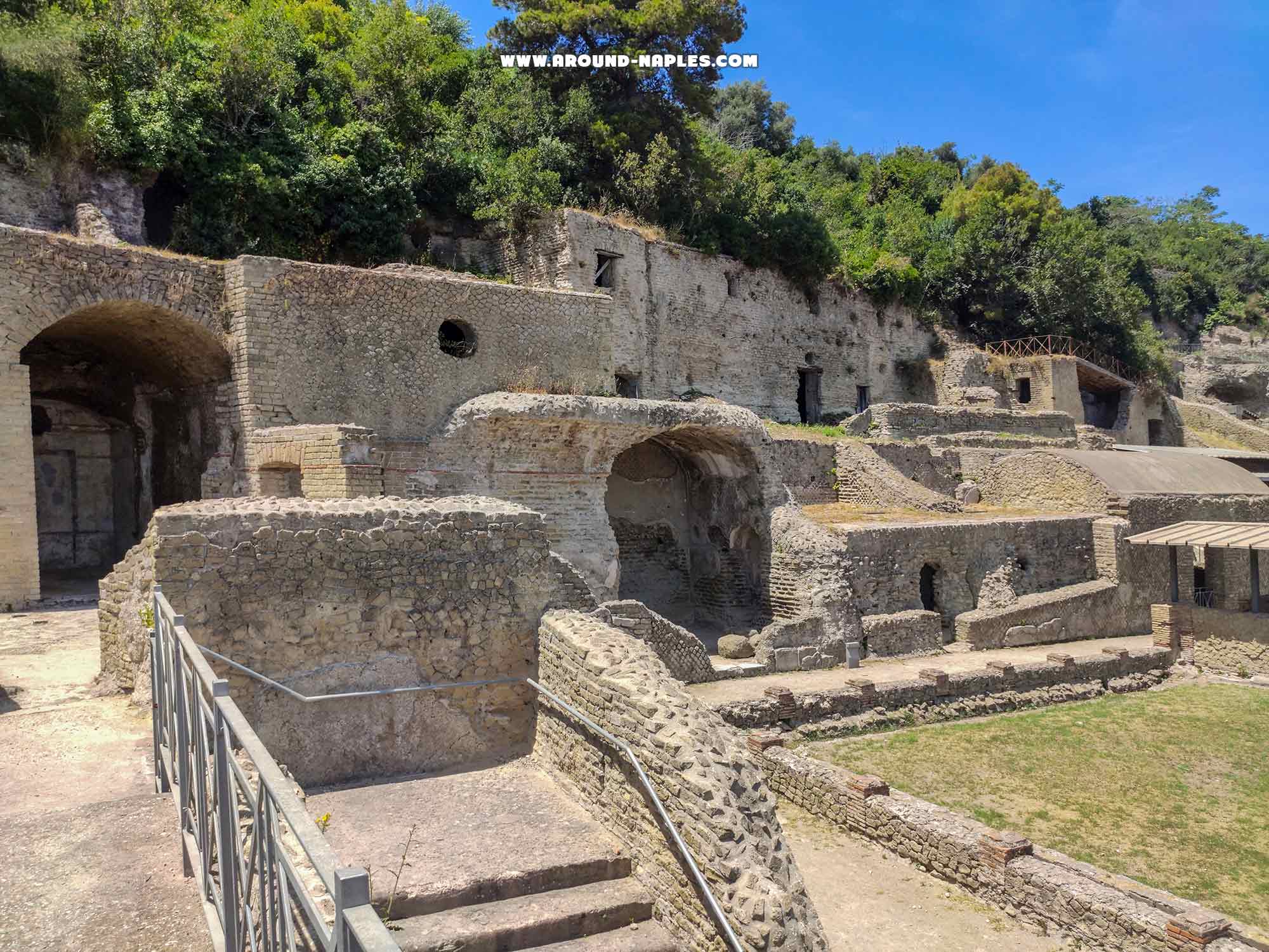 Baiae (Italy) |Archaeological Roman thermal baths |many pics