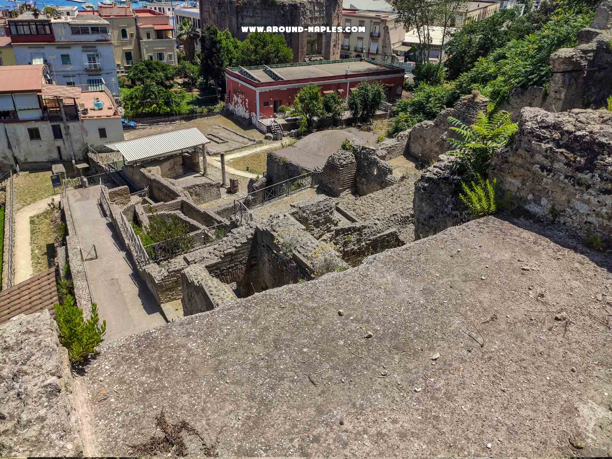 Baiae (Italy) |Archaeological Roman thermal baths |many pics