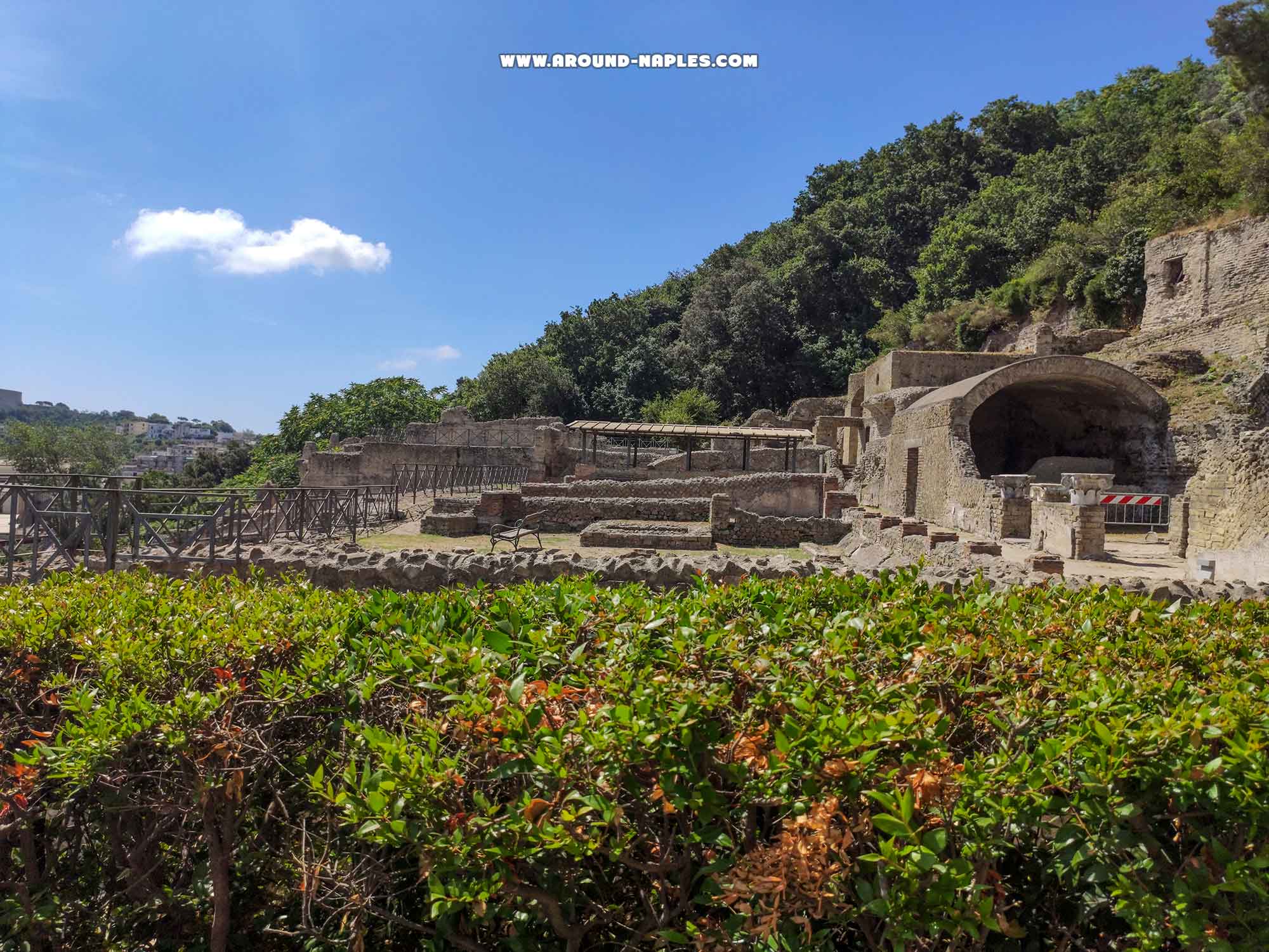 Baiae (Italy) |Archaeological Roman thermal baths |many pics