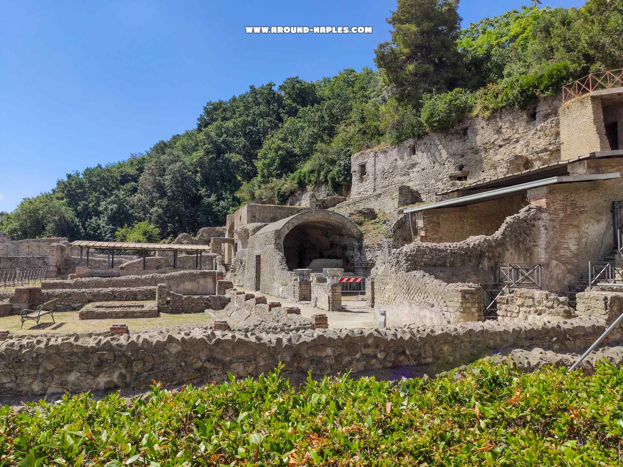 Baiae (Italy) |Archaeological Roman thermal baths |many pics