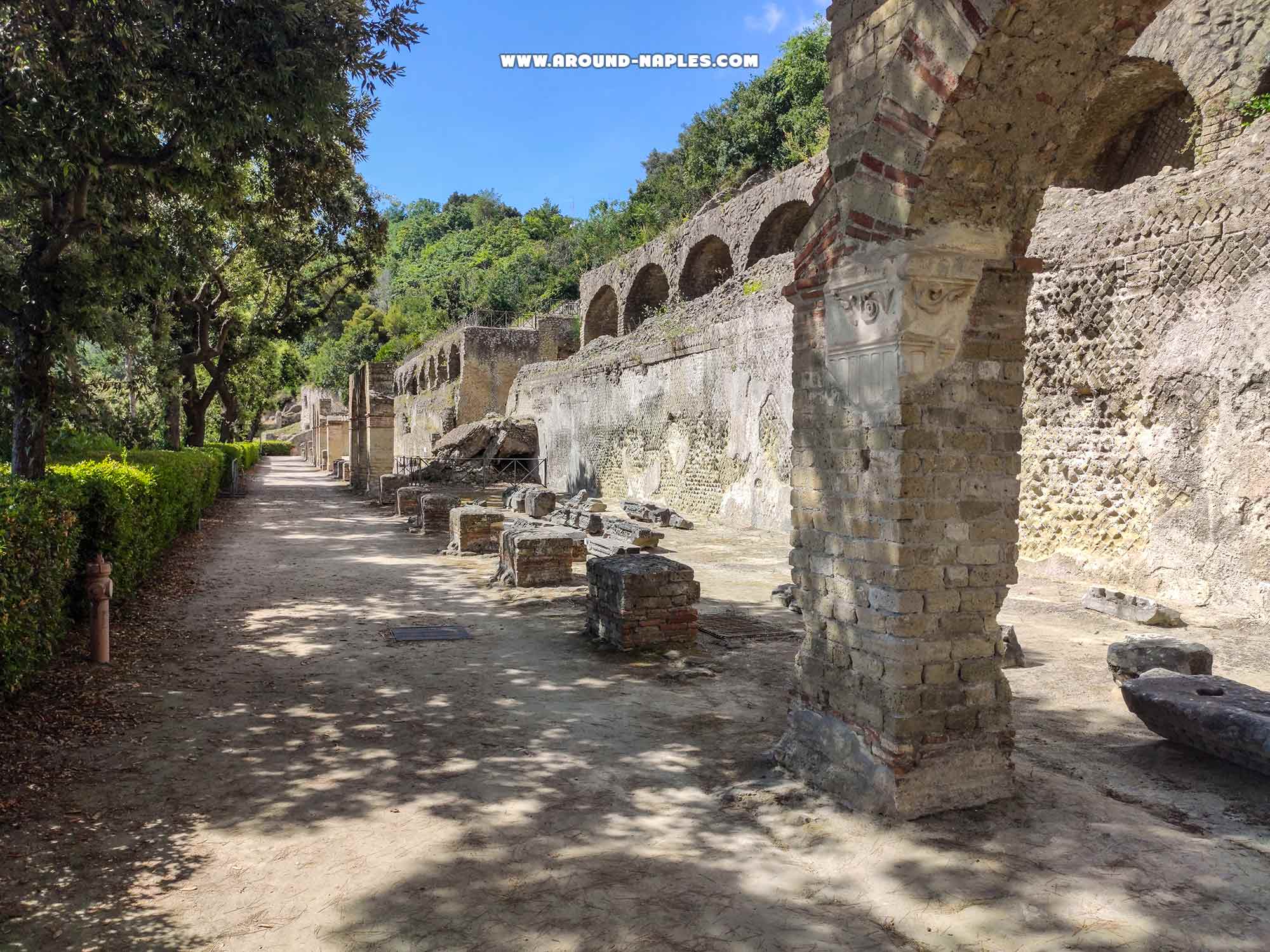 Baiae (Italy) |Archaeological Roman thermal baths |many pics